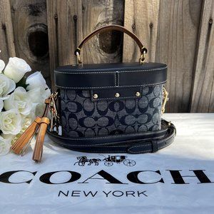 Coach | Bags | Coach Kay Crossbody In Signature Chambray C865 | Poshmark